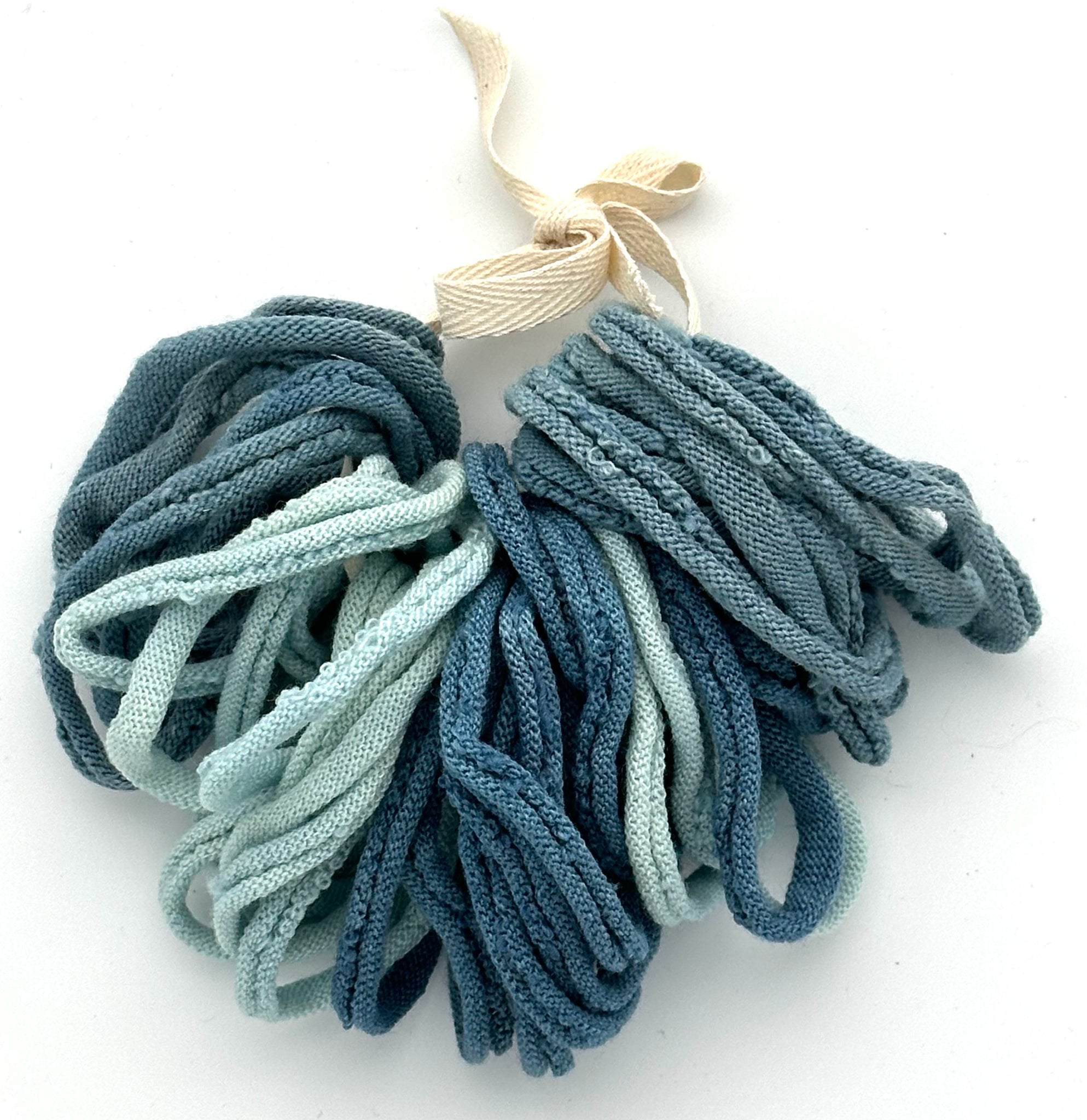Hand Dyed Indigo Loops for Small and Large Looms – Kate Kilmurray