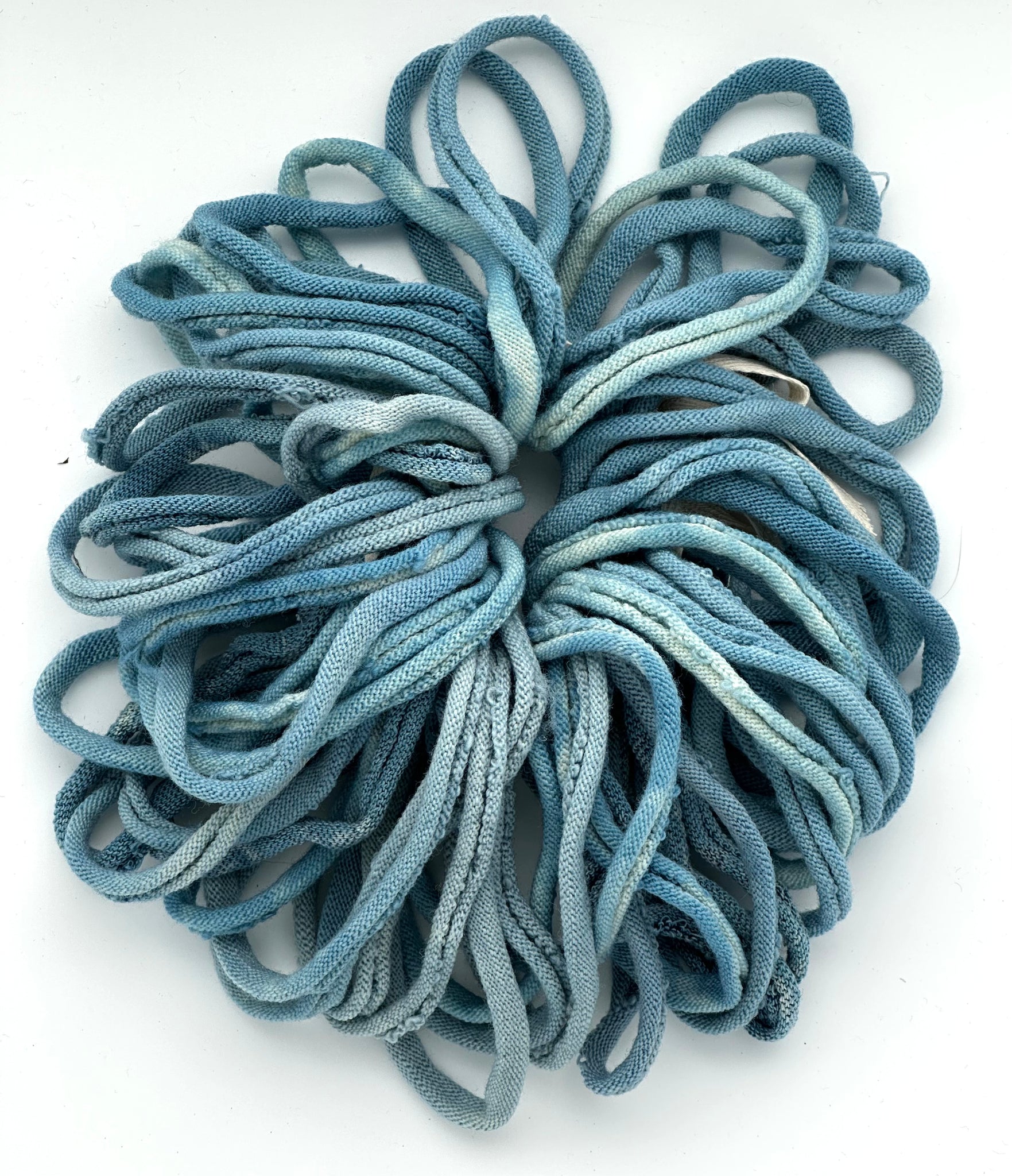 Hand Dyed Indigo Loops for Small and Large Looms – Kate Kilmurray